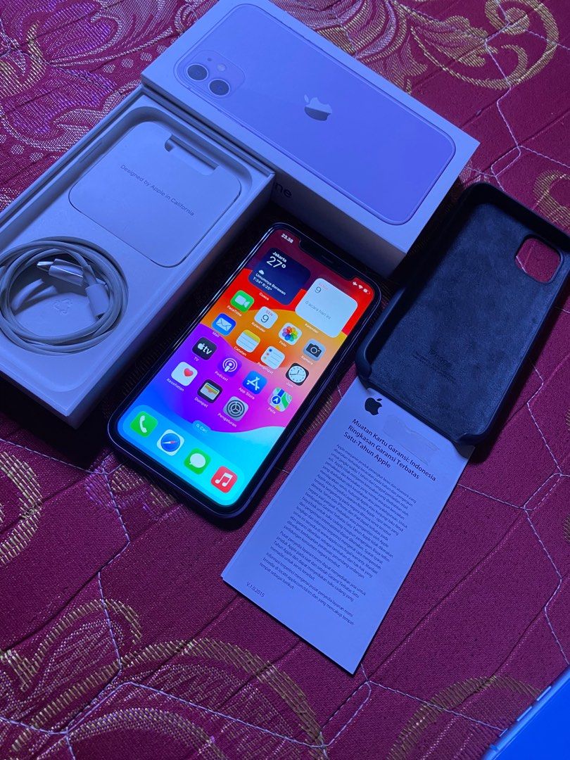 Iphone 11 128gb purple resmi ibox lengkap ori mulus seperti baru ...