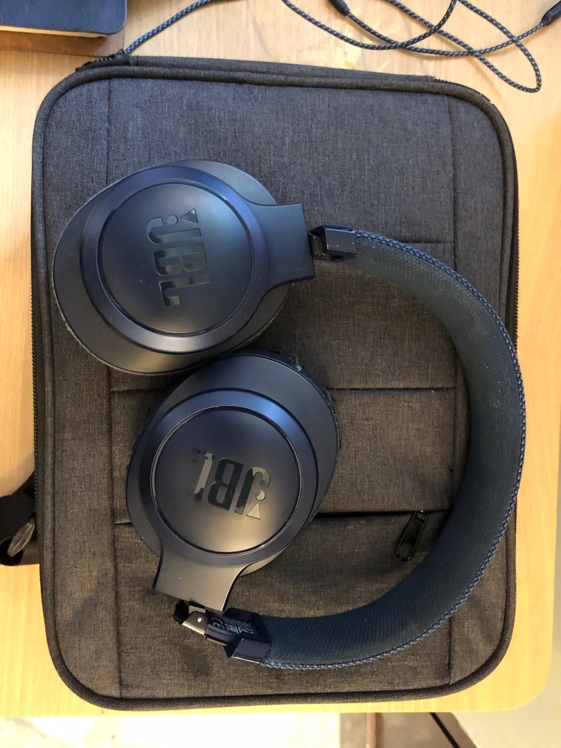 JBL Live 500BT, Audio, Headphones & Headsets on Carousell