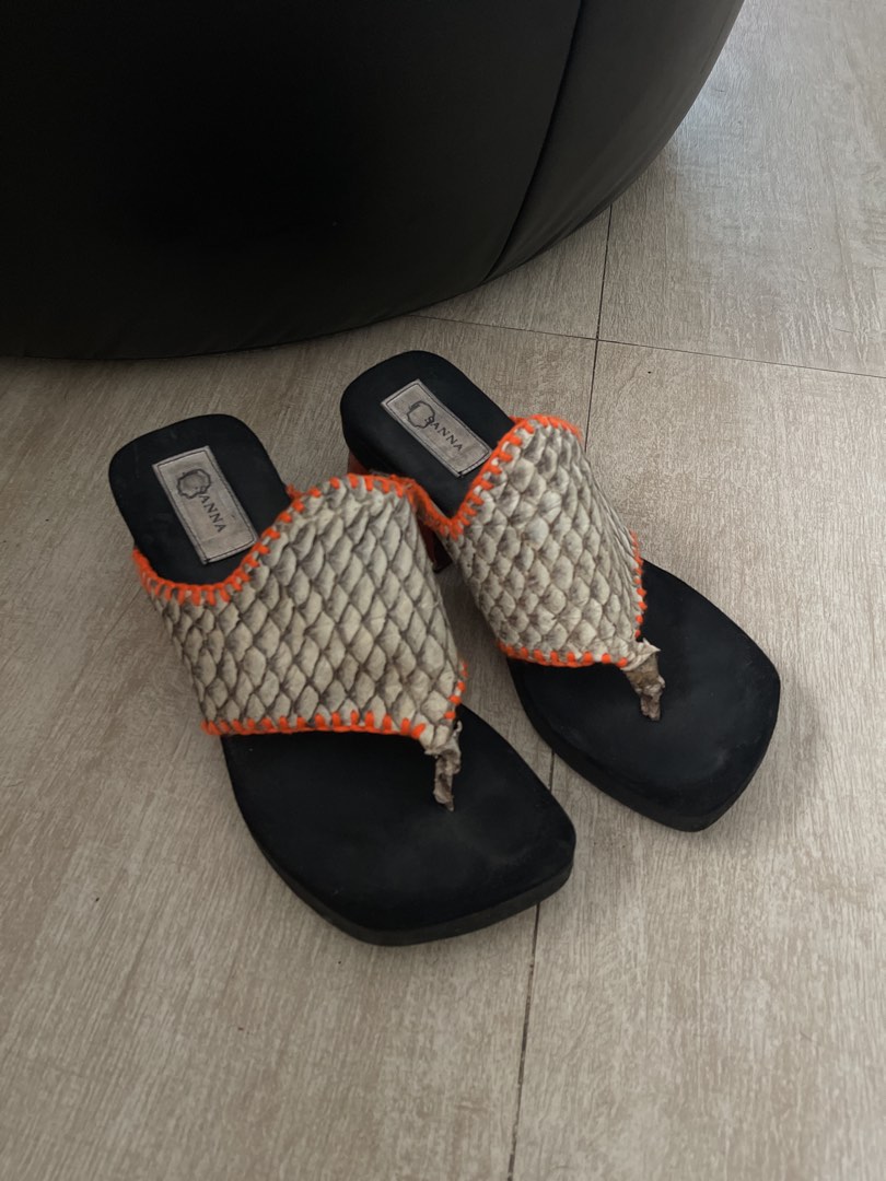 JOS Bakya, Women's Fashion, Footwear, Sandals on Carousell