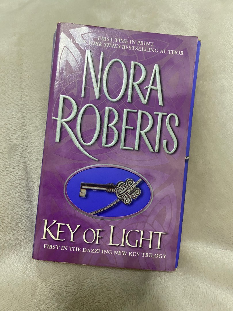 B11. Key of Light by Nora Roberts preloved books, Hobbies & Toys, Books ...