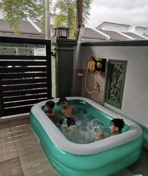 Kolam besar exc pump, Babies & Kids, Bathing & Changing, Bathtub & Bath ...
