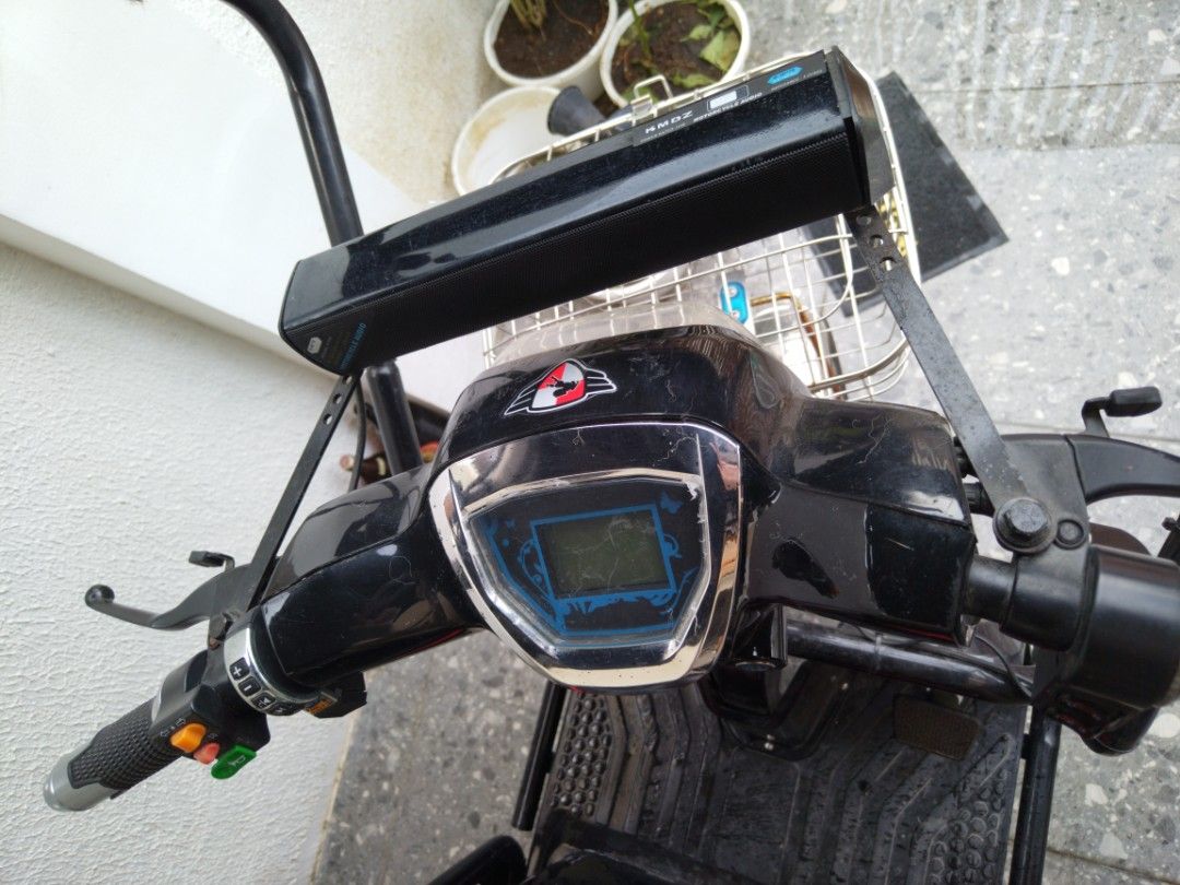 KUROMAKE E-BIKE, Everything Else, Others on Carousell