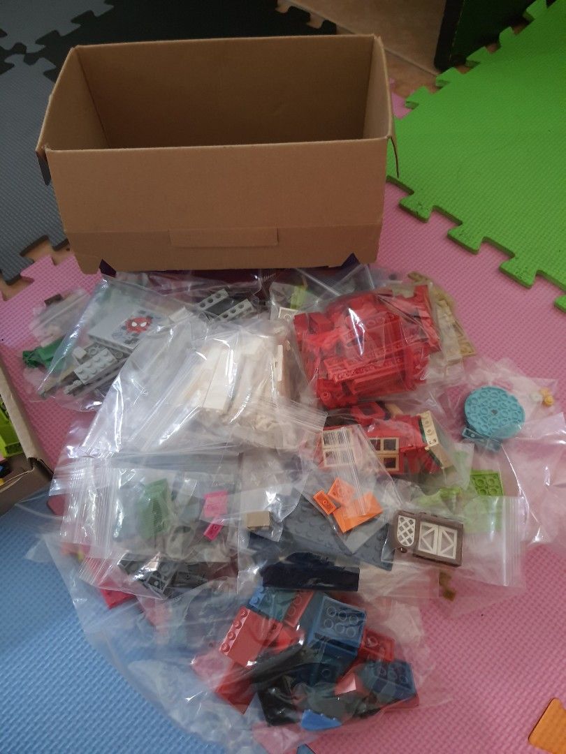 Lego Assorted Pieces (Loose and in Plastic), Hobbies & Toys, Toys ...