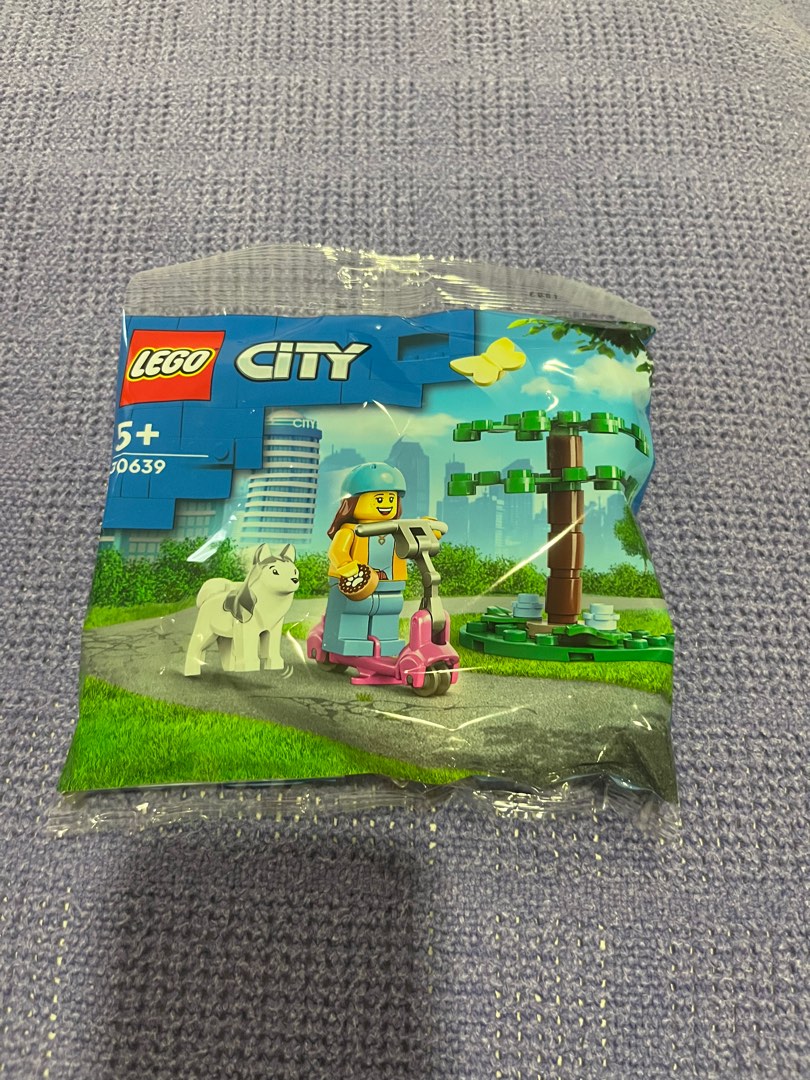 Lego City Dog Park and Scooter, Hobbies & Toys, Toys & Games on Carousell