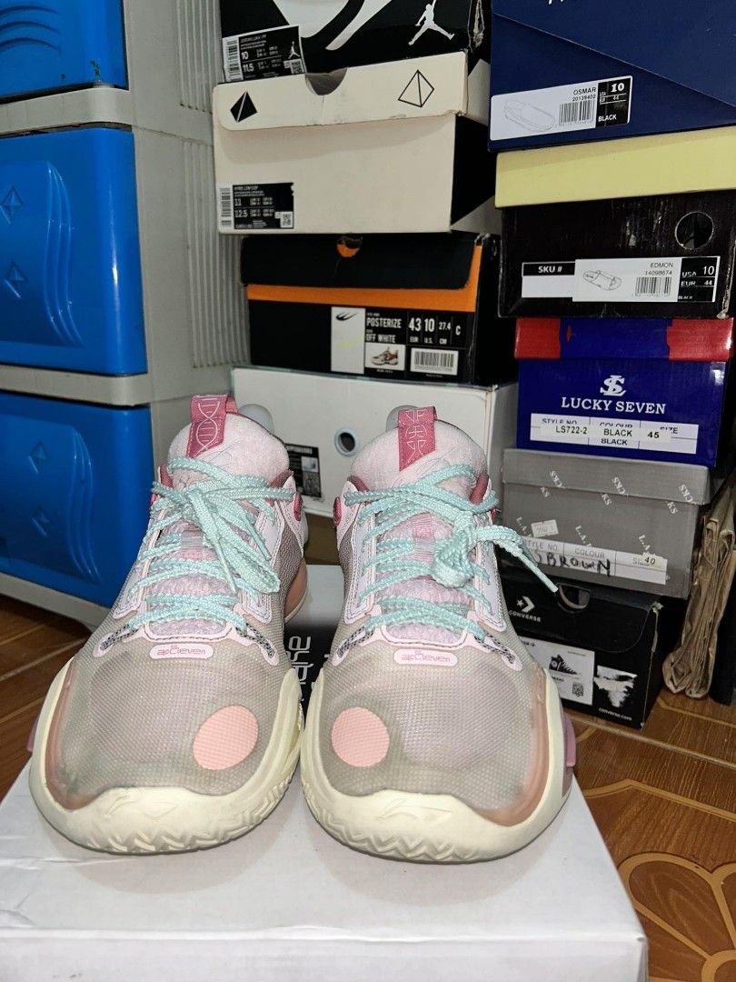 Lining All City 11 Year of the Rabbit, Men's Fashion, Footwear ...