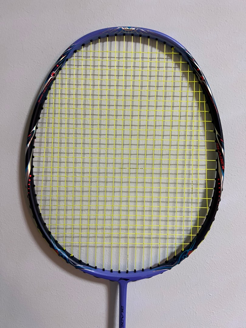 Lining bladex 900 max moon, Sports Equipment, Sports & Games, Racket ...