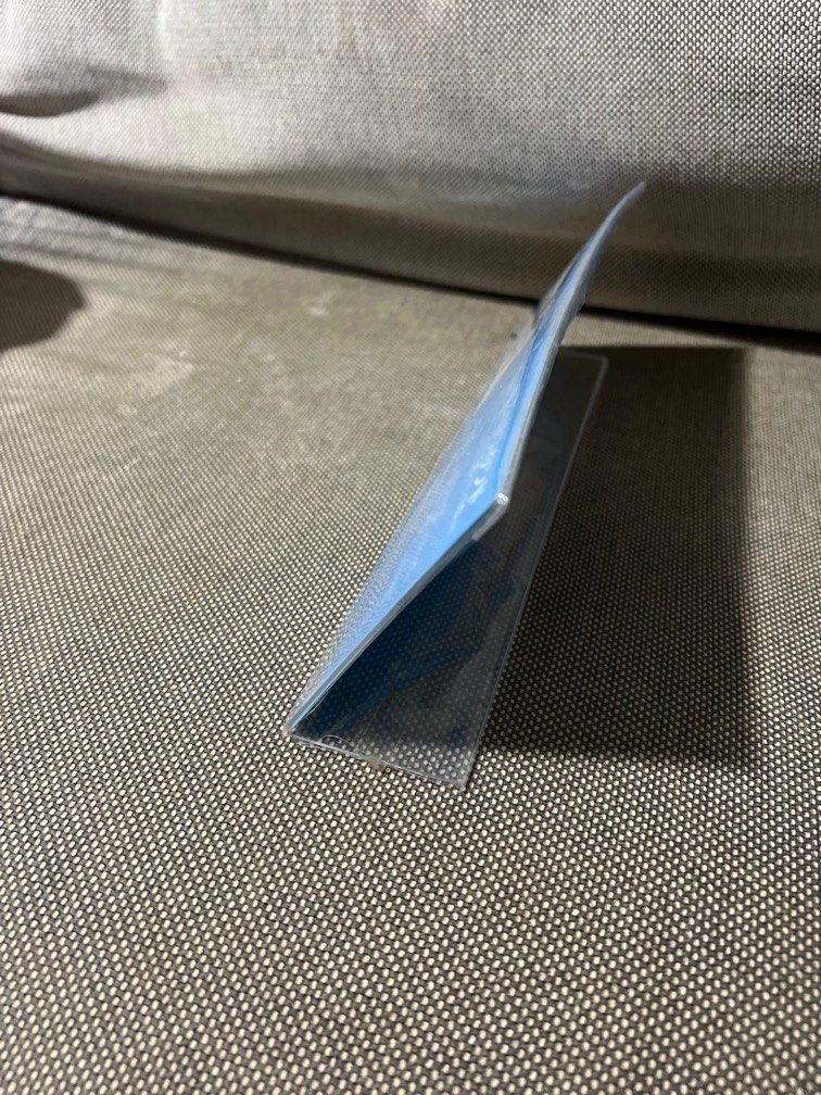 L-shaped card stabd, Everything Else on Carousell