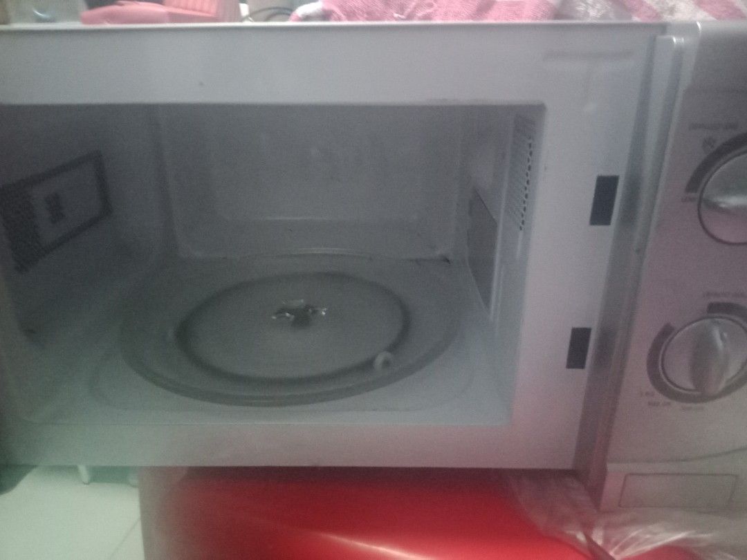 mabe microwave, Furniture & Home Living, Kitchenware & Tableware ...