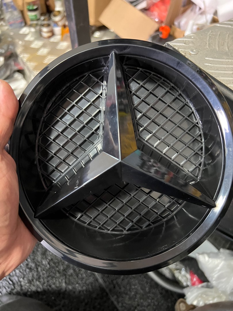 Mercs R class R350 W251 bumper bracket and grille logo, Car Accessories ...