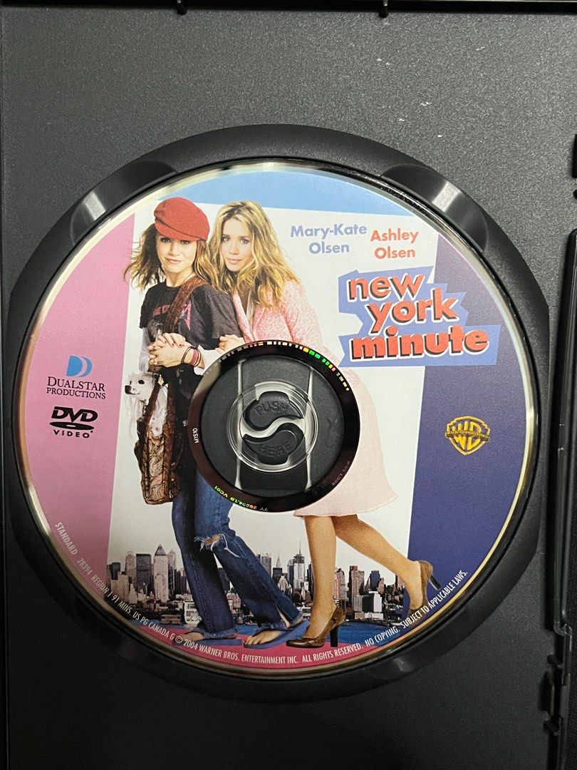 New York Minute DVD: Mary-Kate & Ashley Olsen, Hobbies & Toys, Music ...