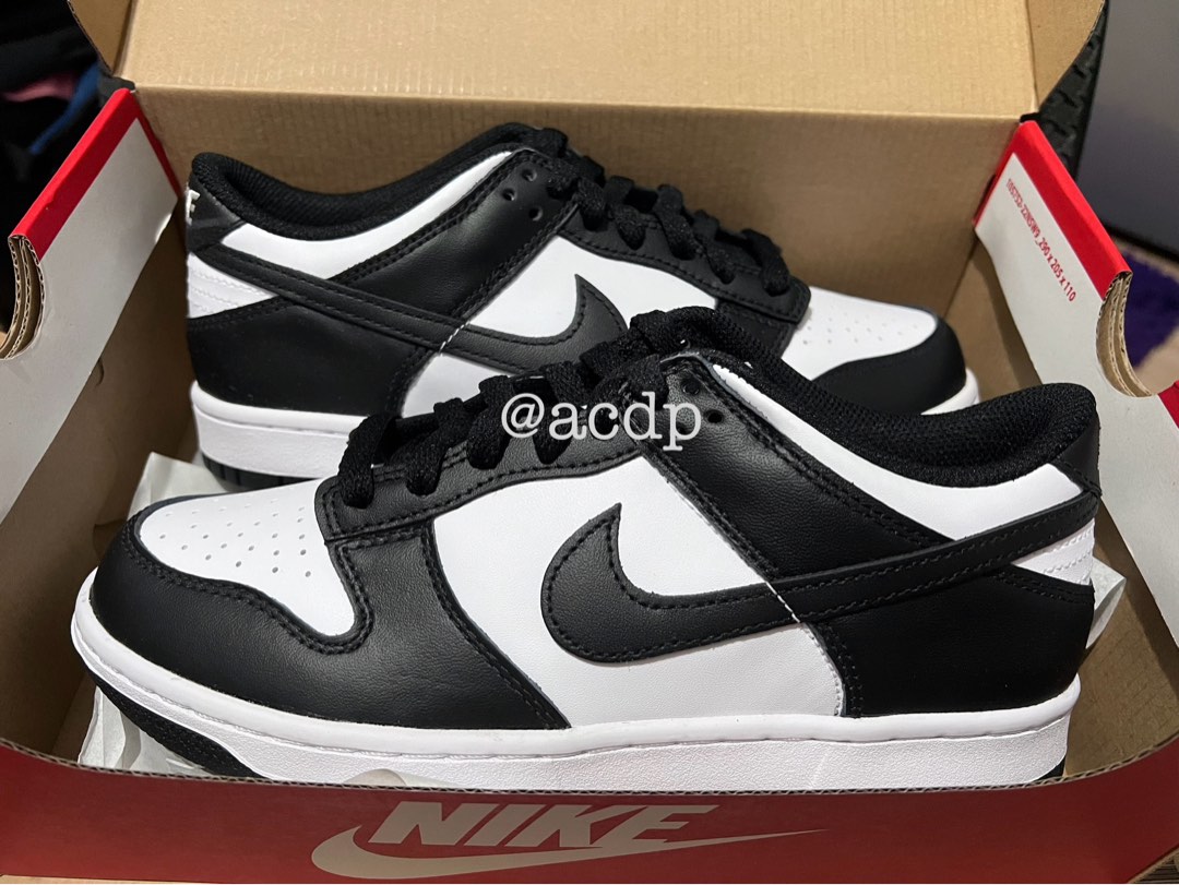 Nike Dunks Panda Original, Luxury, Sneakers & Footwear on Carousell