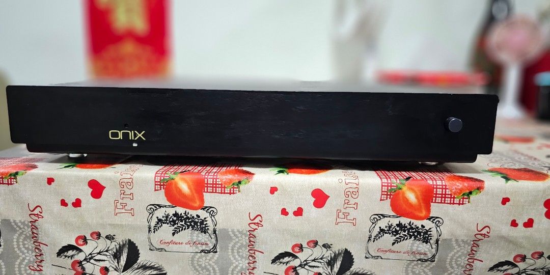 Onix Power amplifier, Audio, Other Audio Equipment on Carousell