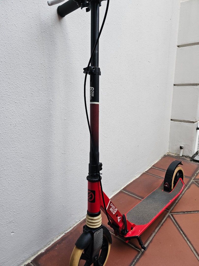 Oxelo Scooter Mid 9 for age 9 to 14, Sports Equipment, Sports & Games ...