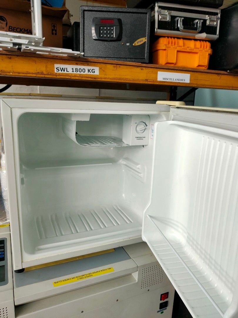 PANASONIC 50 Liter Mini Bar Fridge for sale @ $50 each (AAR 2105), TV ...