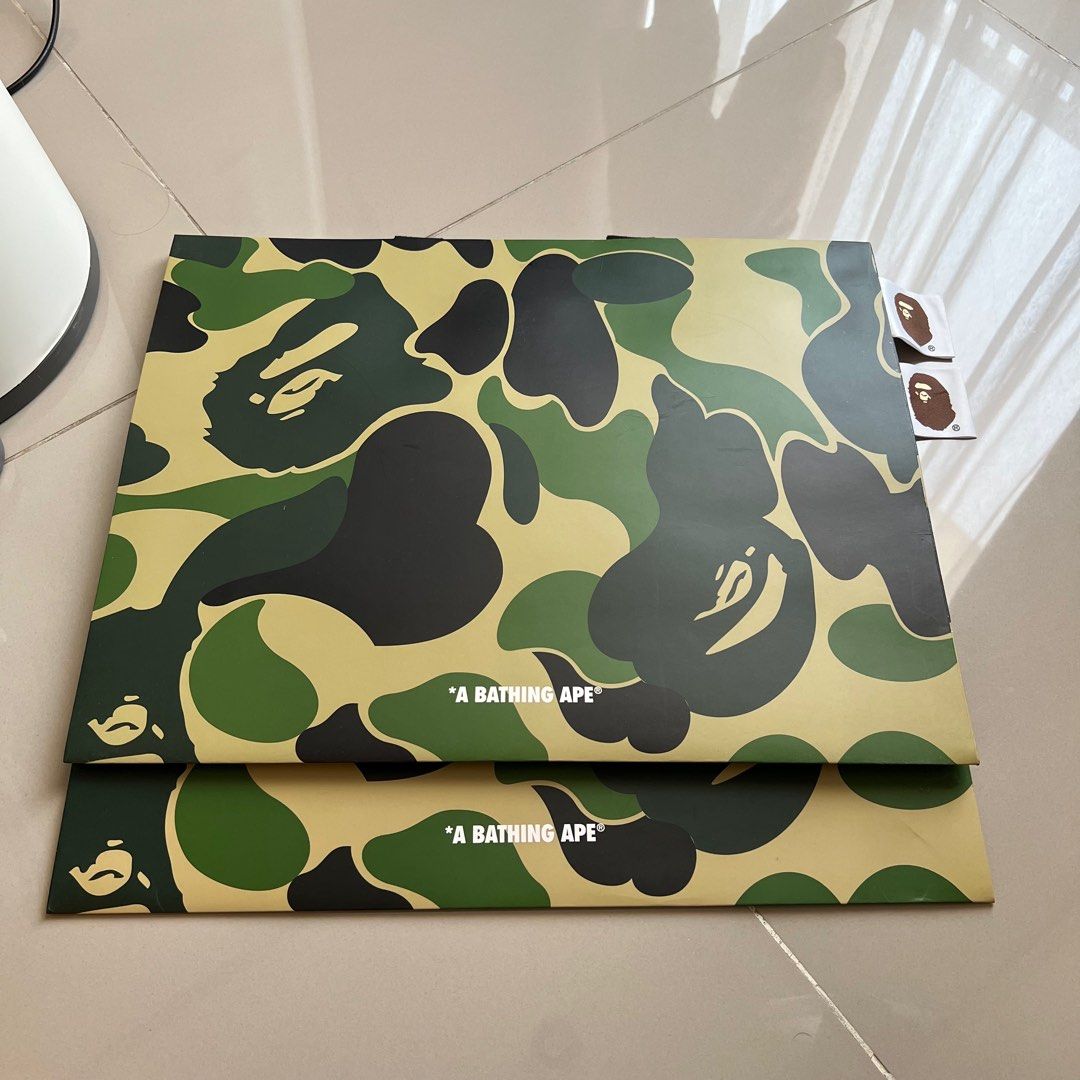 PAPER BAG BAPE - A BATHING APE BAJU SHIRT, Barang Mewah, Pakaian di ...