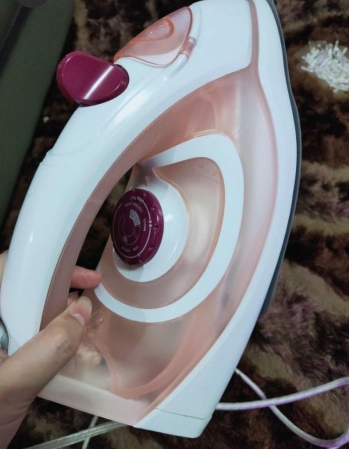 Philip Iron 1900 Series, TV & Home Appliances, Irons & Steamers on ...