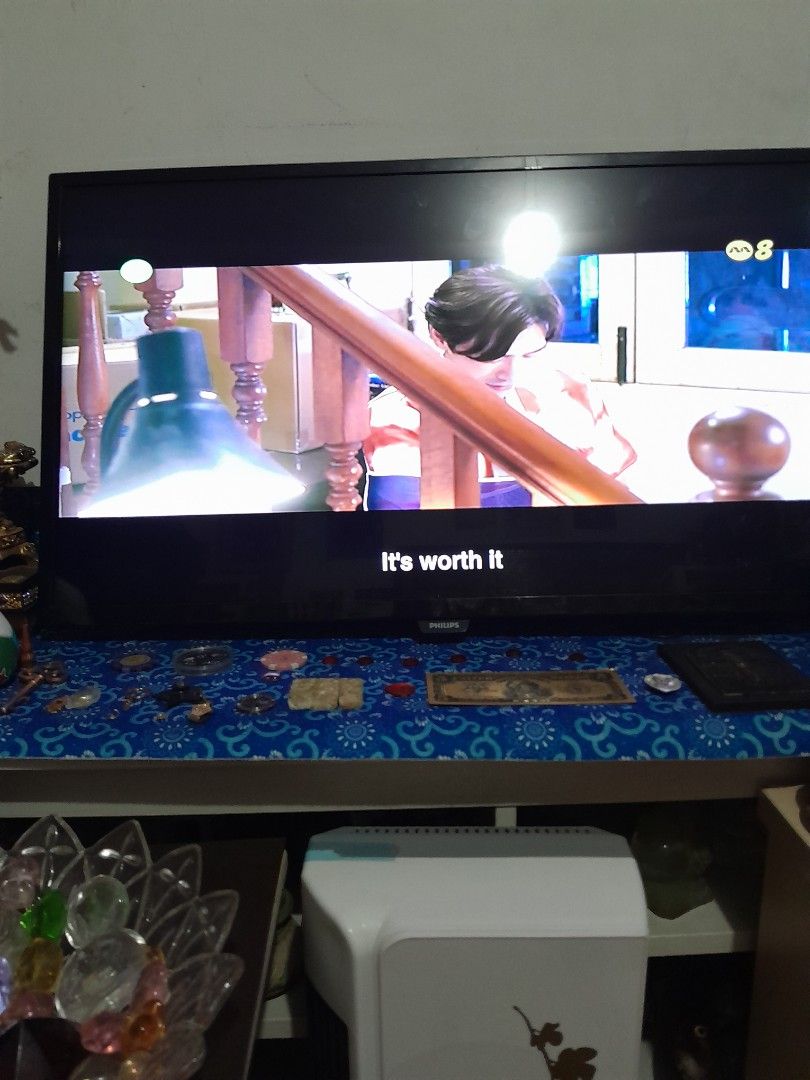 Philip tv 73 cm length, TV & Home Appliances, TV & Entertainment, TV on ...