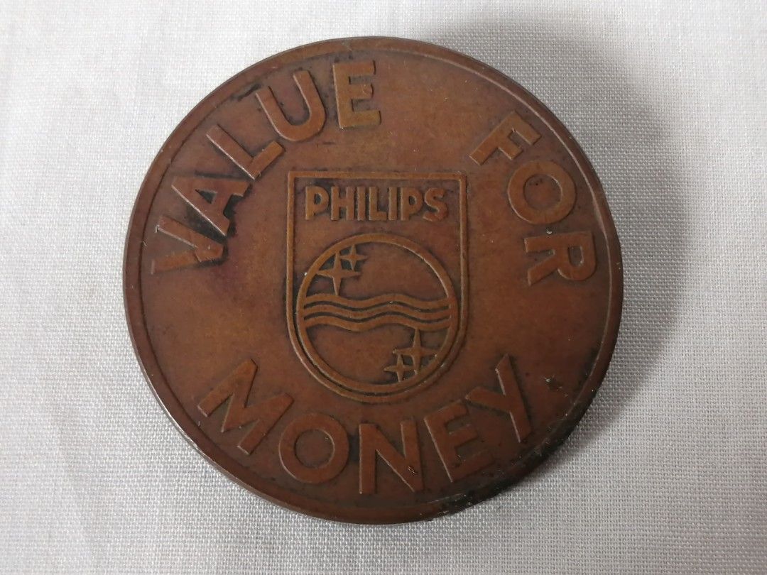 Philips Value For Money Copper Badge, Hobbies & Toys, Memorabilia ...