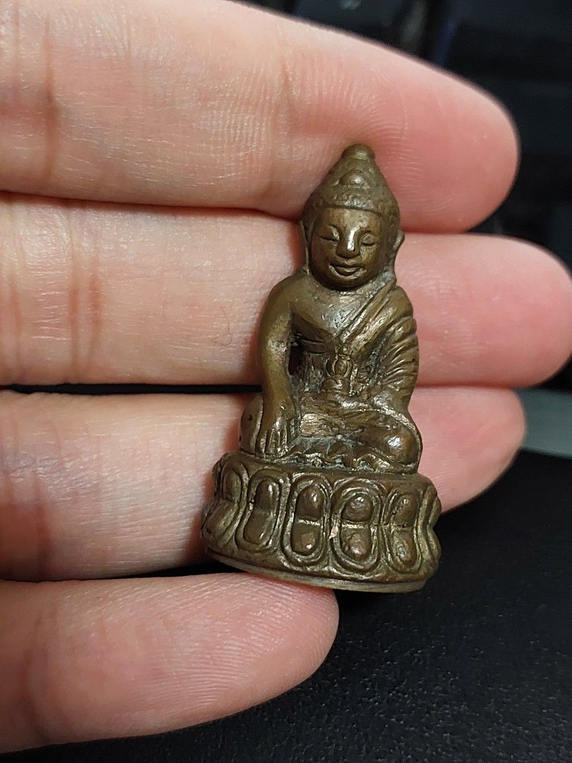 Phra kring 99 Arjan Noo for wat chang, Hobbies & Toys, Memorabilia & Collectibles, Religious ...