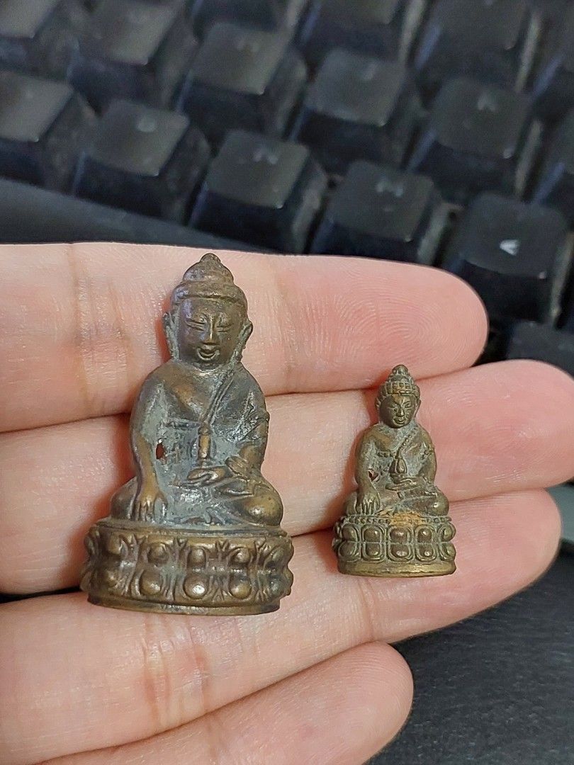 Phra kring phra chaiwat wat chang, Hobbies & Toys, Memorabilia & Collectibles, Religious Items ...