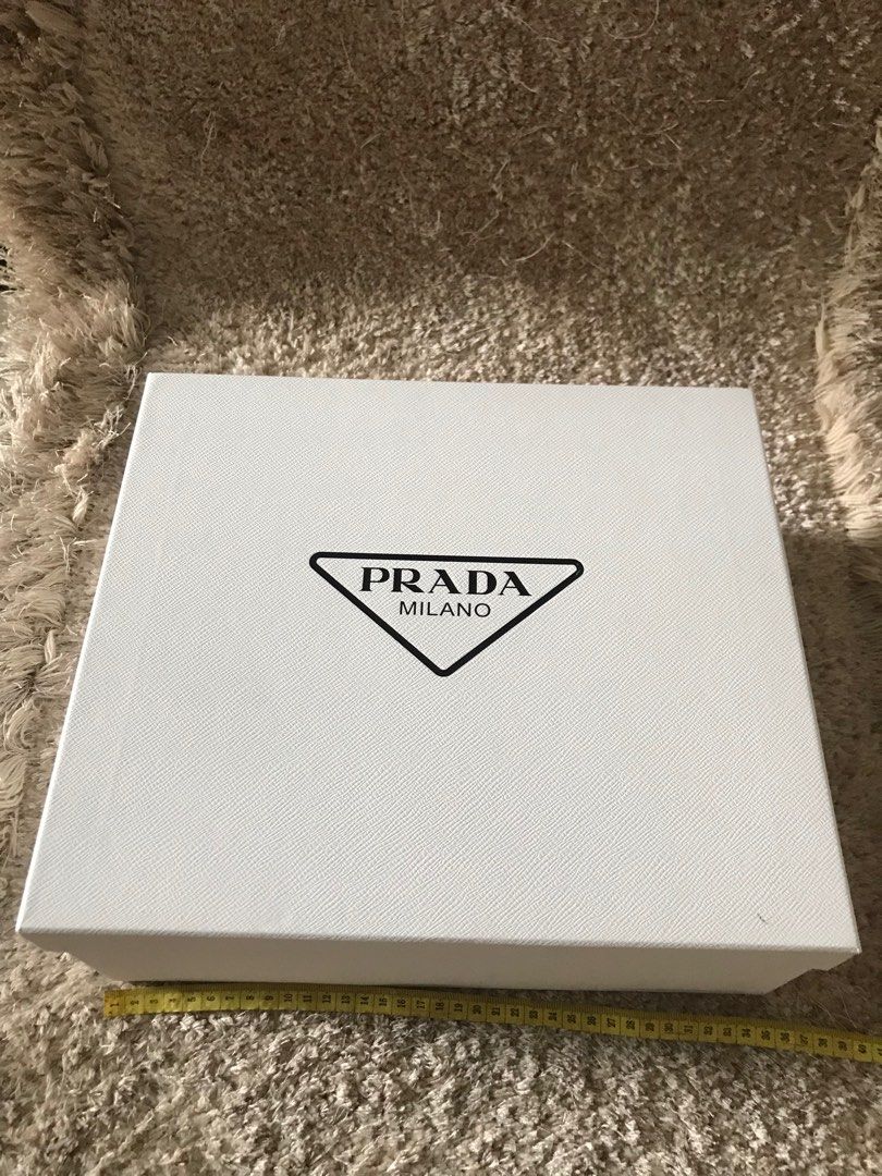 PRADA BOX BOKS BUAT TAS SEPATU ACCS BEBAS PAKAI LIKE NEW AUTHENTIC SZ ...