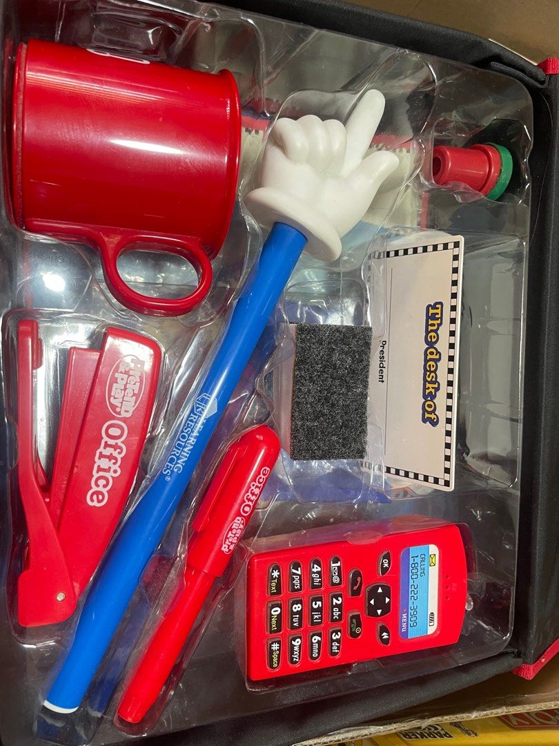 Pretend & Play Office, Hobbies & Toys, Toys & Games on Carousell