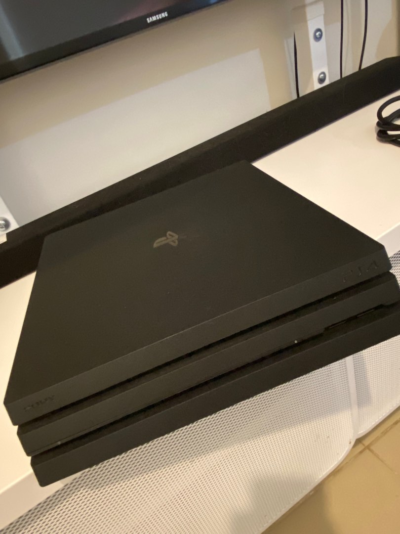 PS4 PRO 1TB + THRUSTMASTER T80, Computers & Tech, Laptops & Notebooks ...