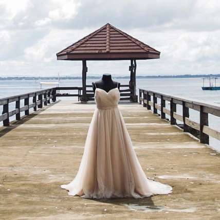 RE Ronald Enrico wedding gown, Women's Fashion, Dresses & Sets, Evening ...