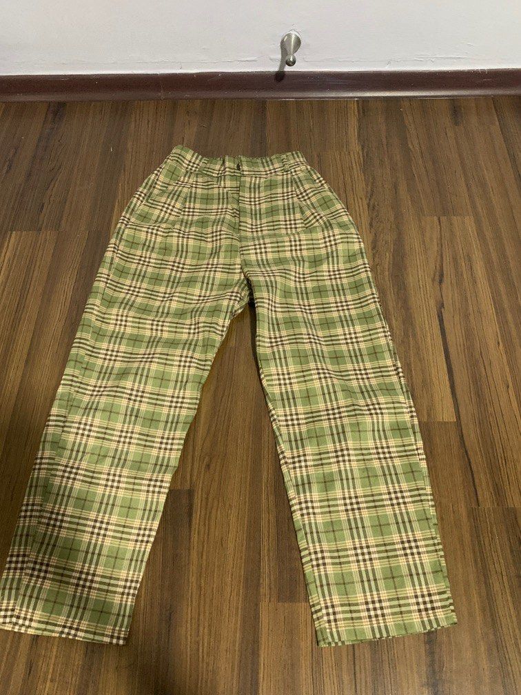 (READ DETAILS) Checkered Pants, Women's Fashion, Bottoms, Jeans ...