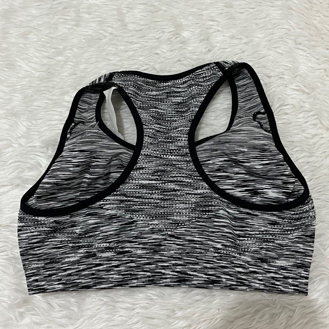 (S) Tek Gear Padded Sportsbra, Women's Fashion, Activewear on Carousell