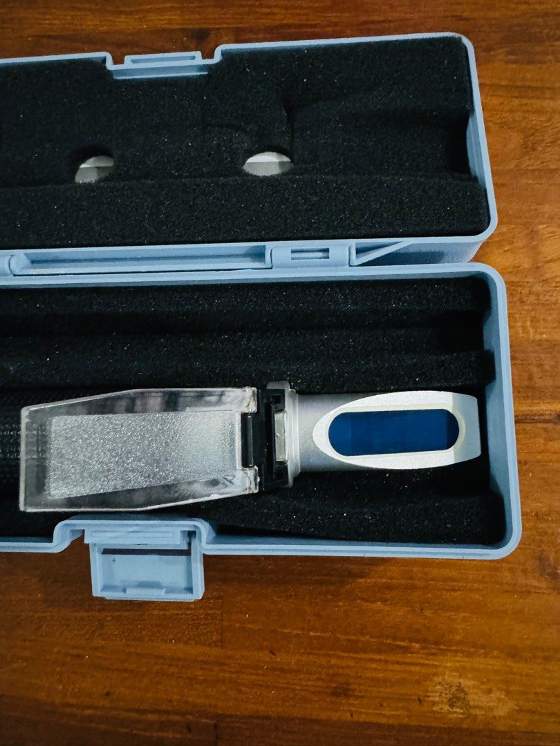 Salinity Test Kit, Pet Supplies, Homes & Other Pet Accessories on Carousell