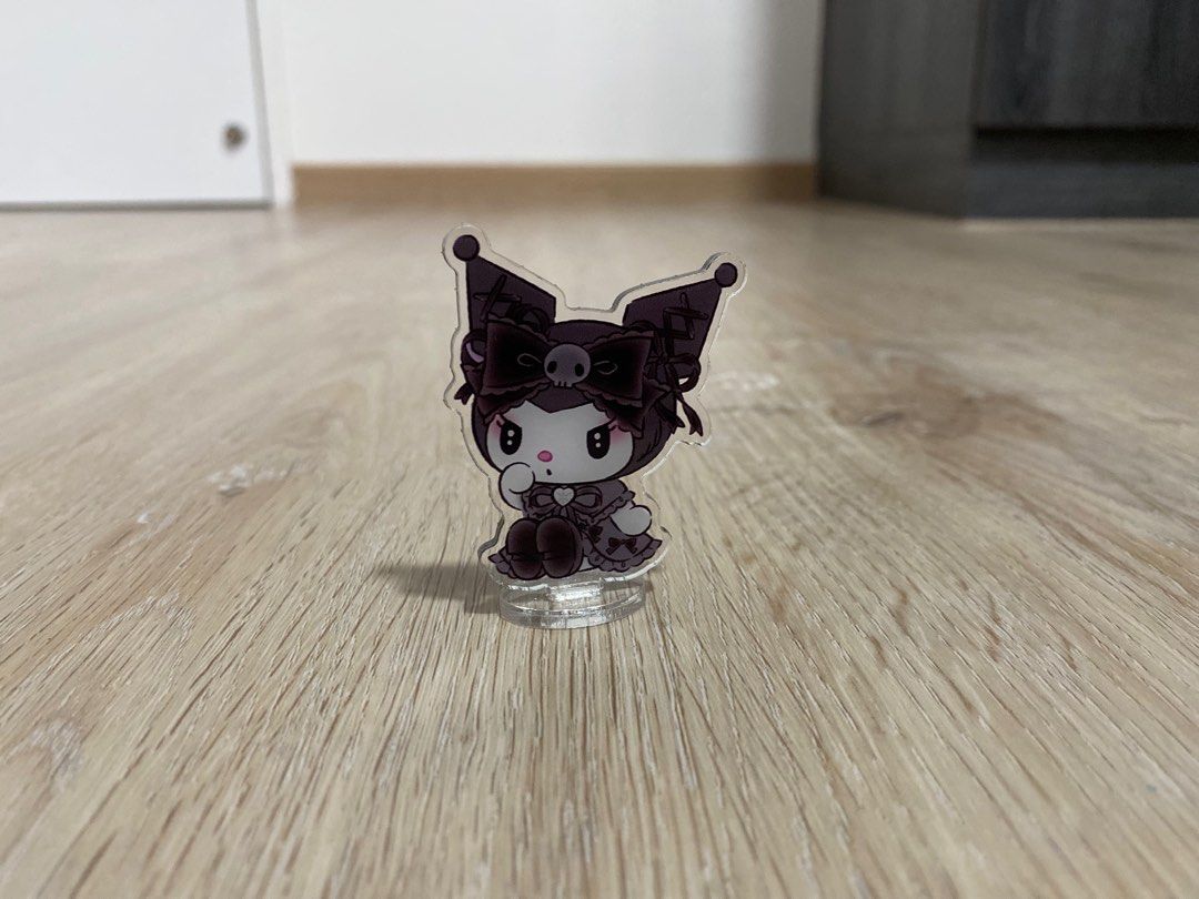 Sanrio kuromi acrylic keychain and acrylic standing display, Hobbies ...