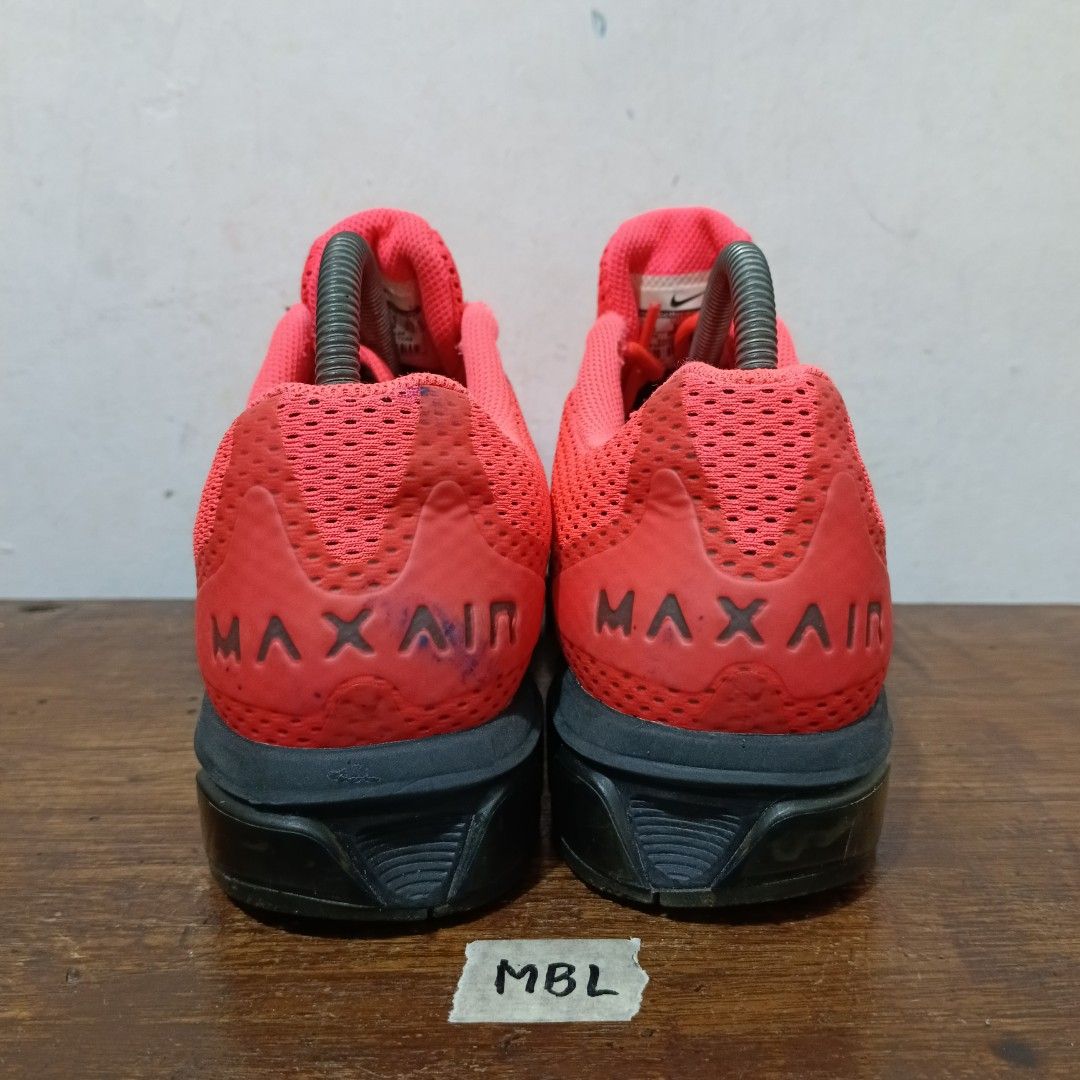 Sepatu second original Nike tailwind 2 size 40, Fesyen Pria, Sepatu ...