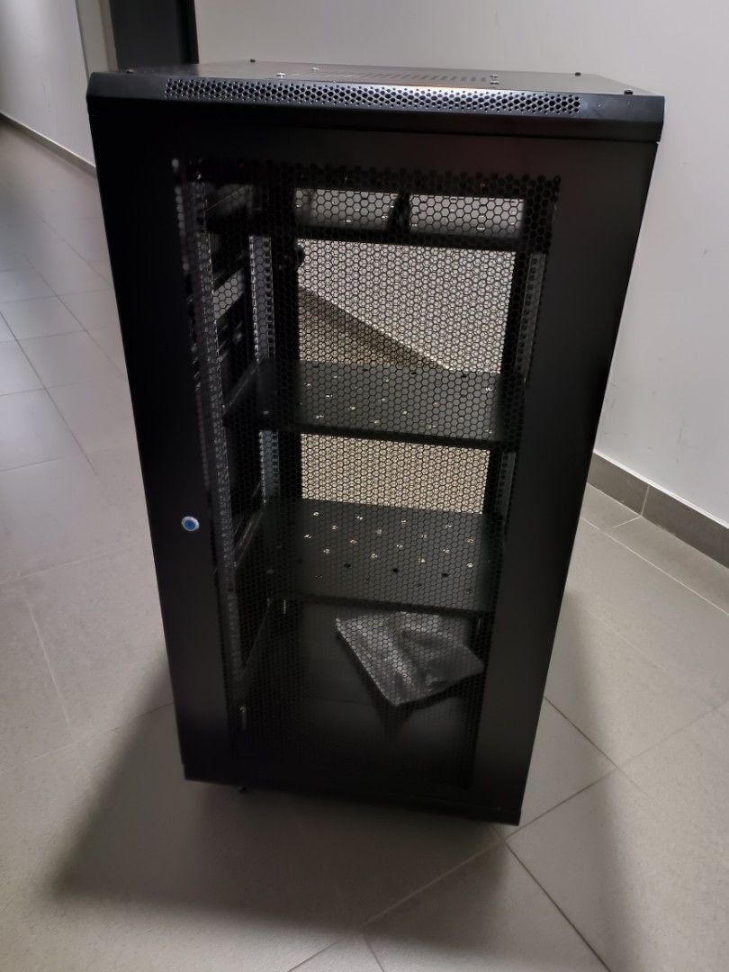 Server rack 27U to 48U, Furniture & Home Living, Furniture, Shelves ...