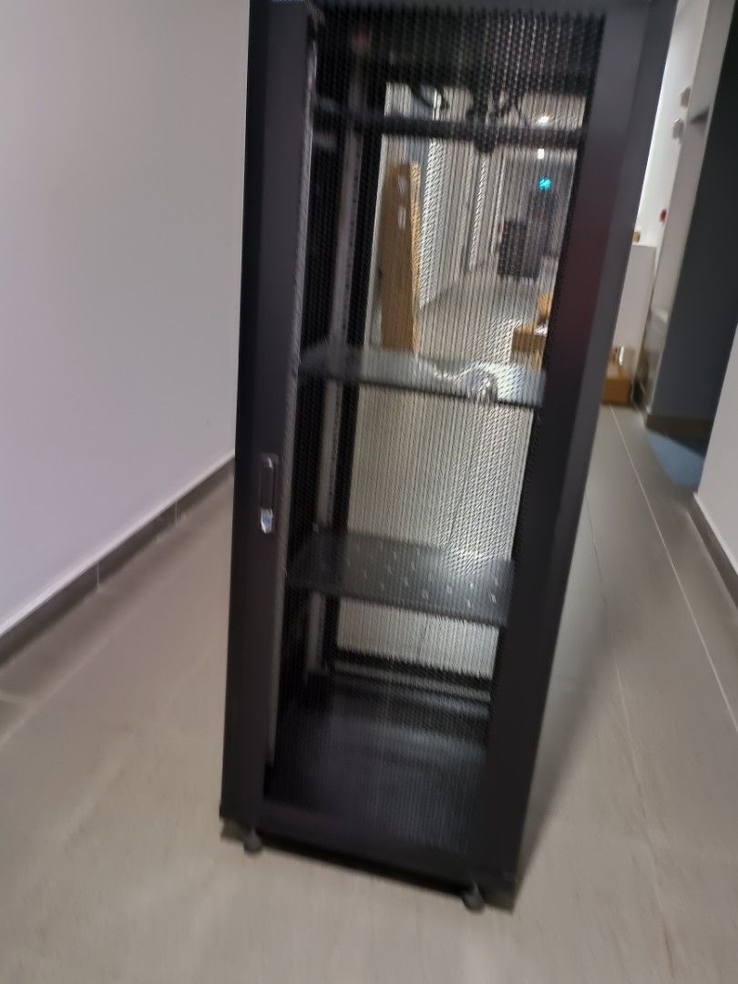 Server rack 27U to 48U, Furniture & Home Living, Furniture, Shelves ...