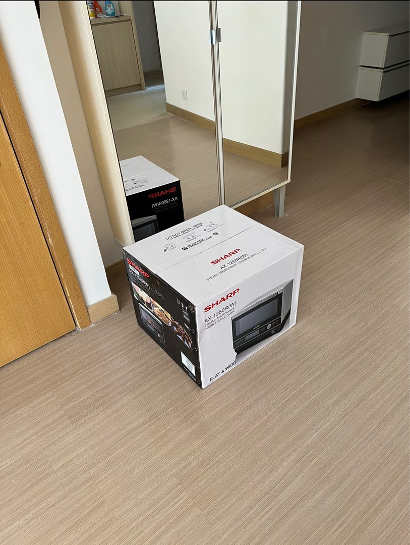 Sharp 聲寶 AX-1250R(W) 白色 25L 3 合1 纖巧 座檯式微波蒸焗爐, 家庭電器, 廚房電器, 其他廚具 - Carousell