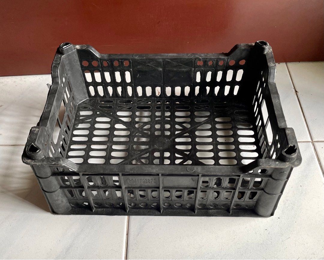 Small Stackable Plastic Crate Storage Basket 1-tier Storage Box Black ...