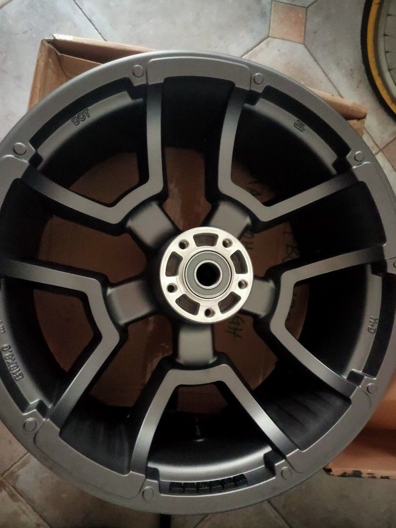 Softail breakout acc rims, Motorcycles, Motorcycle Accessories on Carousell