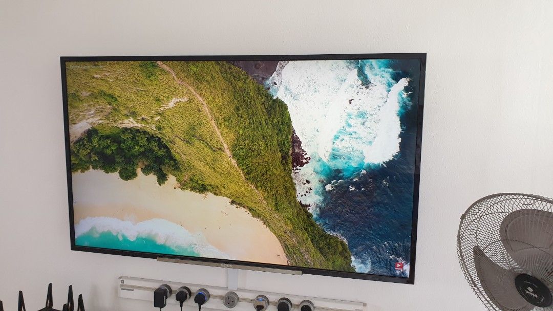 SONY 70 INCH TV, TV & Home Appliances, TV & Entertainment, TV on Carousell