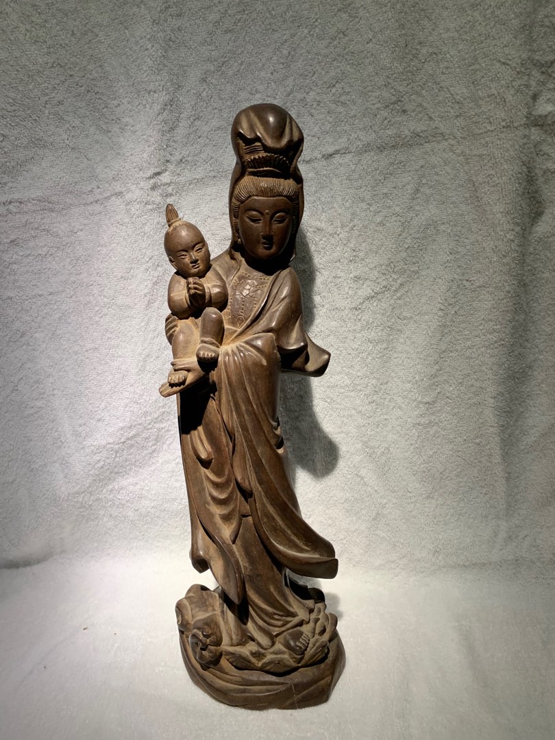 Guan Yun and Baby (送子观音), Hobbies & Toys, Memorabilia & Collectibles ...