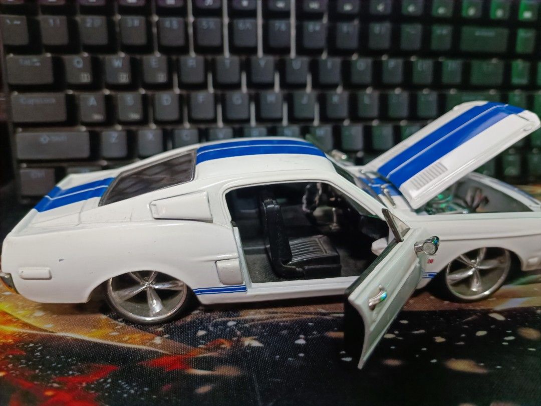 SUNNYSIDE GT500KR 1968 SHELBY WHITE 1/24 SCALE, Hobbies & Toys, Toys ...