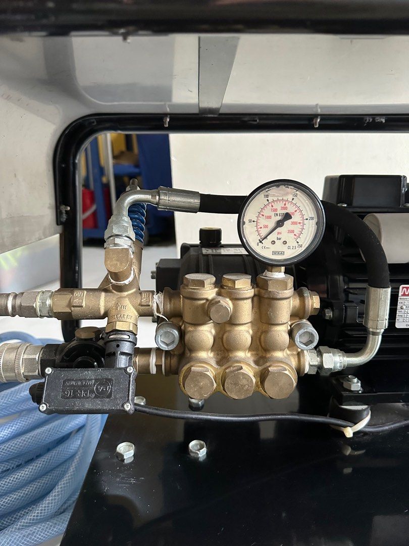 supersteam pressure washer, Furniture & Home Living, Gardening, Hose ...