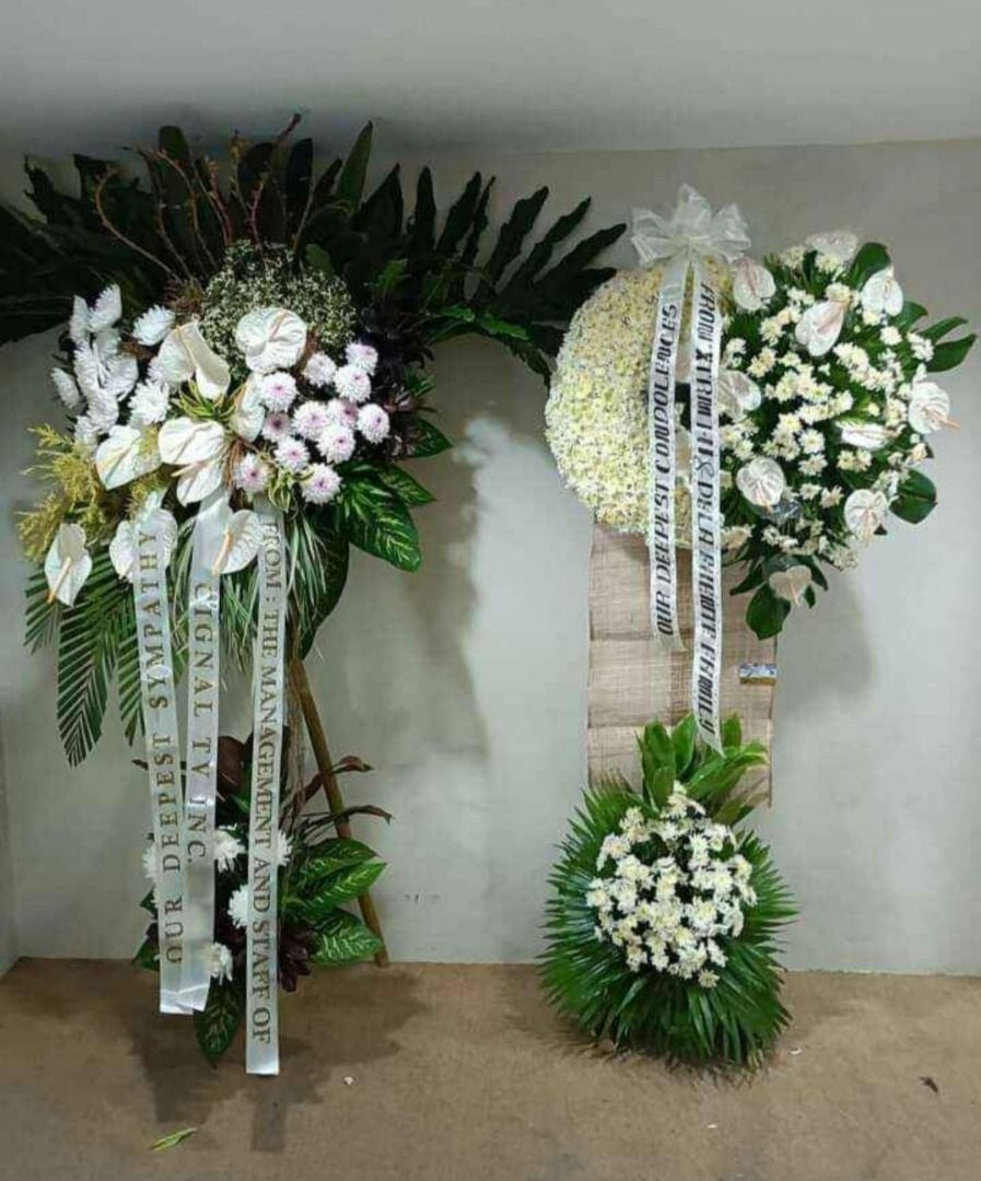 SYMPATHY STANDEE WAKE STANDEE FLOWER, Hobbies & Toys, Stationary ...