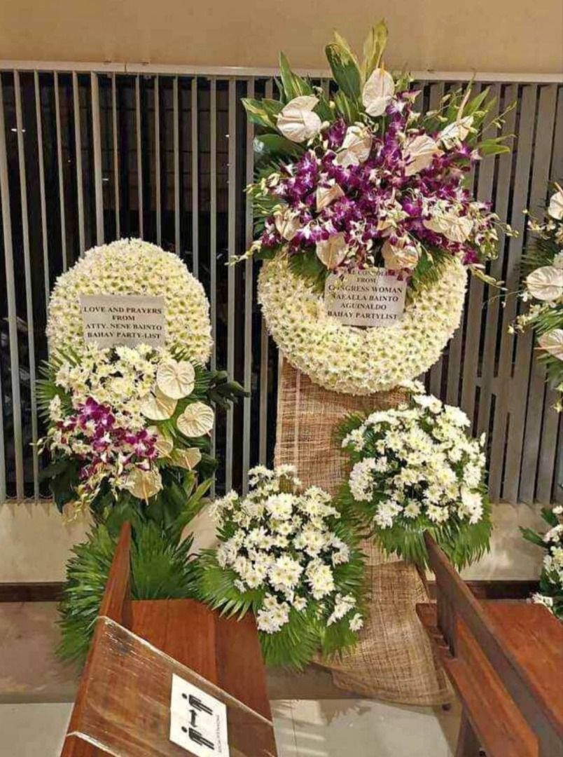 SYMPATHY STANDEE WAKE STANDEE FLOWER, Hobbies & Toys, Stationary ...