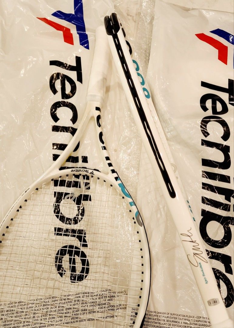 Technifibre Tempo 298 Iga Swiatek L1, Sports Equipment, Sports & Games ...