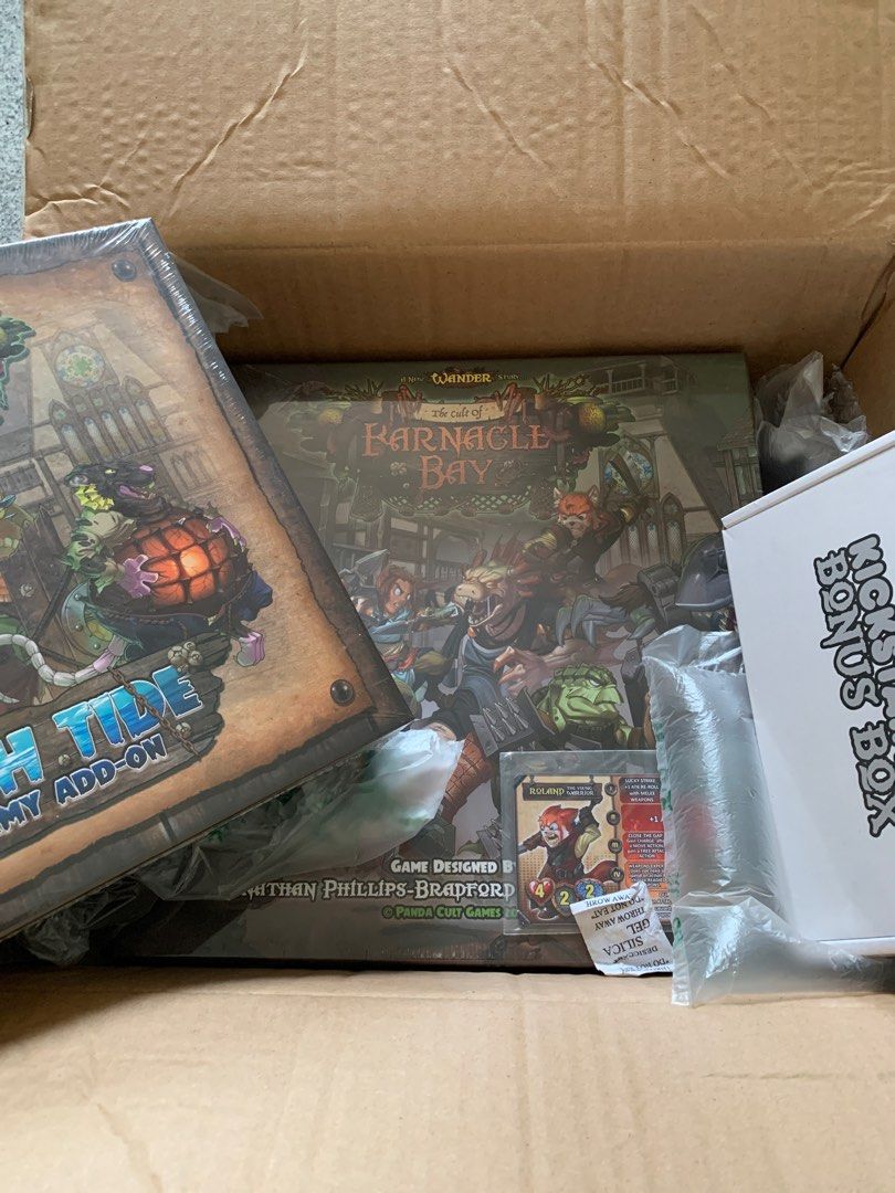 The cult of barnacle bay, Hobbies & Toys, Toys & Games on Carousell