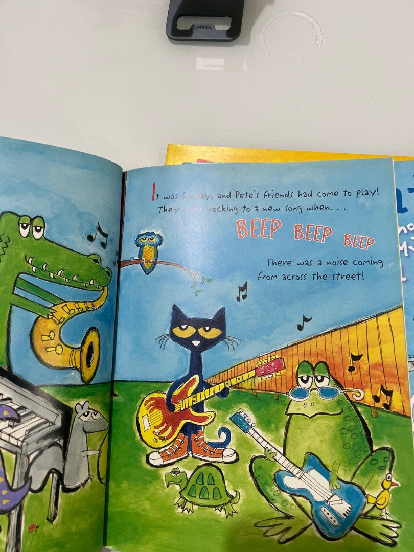 The Peter cat, Hobbies & Toys, Books & Magazines, Children's Books on ...