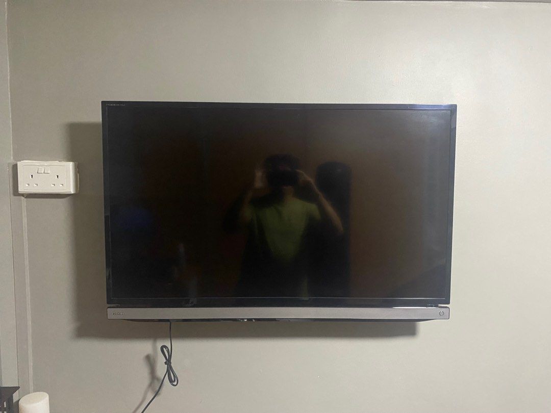 TOSHIBA POWER TV 39 INCH, TV & Home Appliances, TV & Entertainment, TV ...