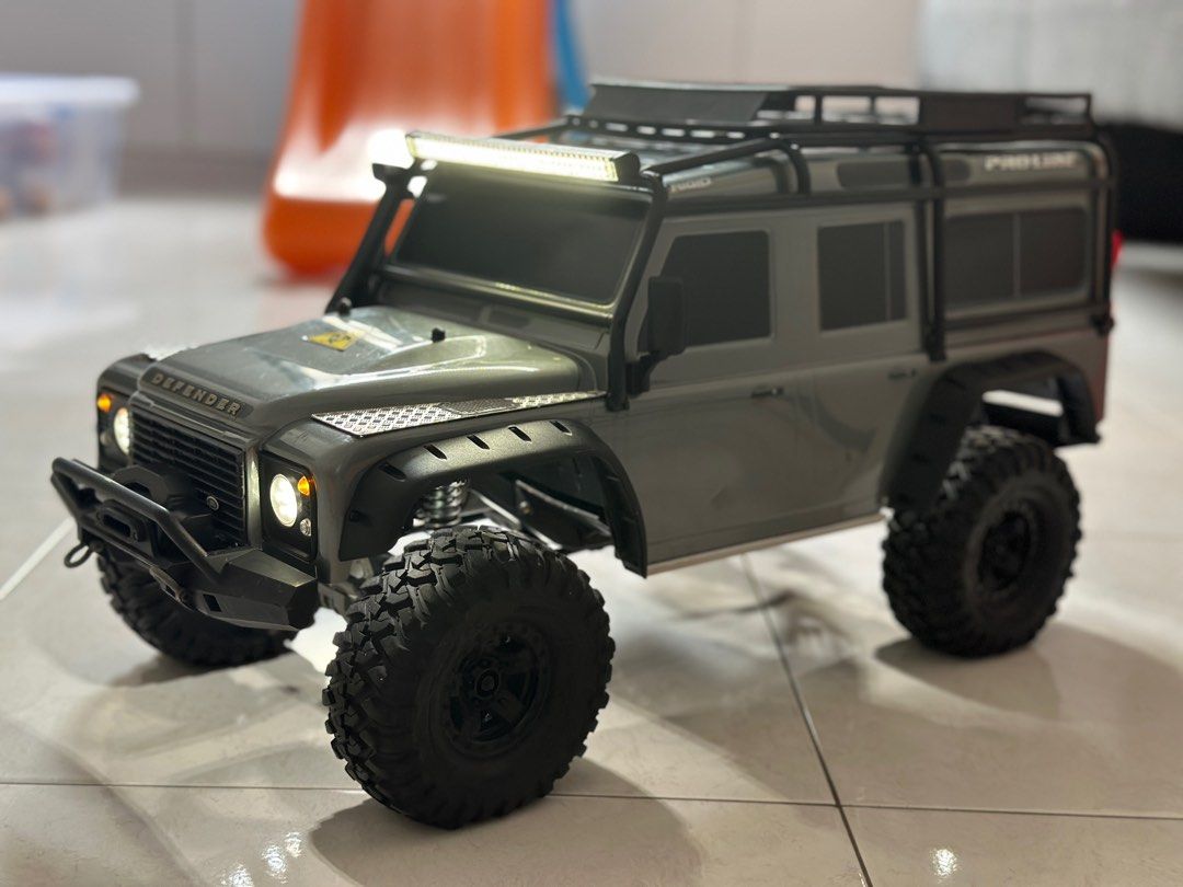 Traxxas TRX4 Defender, Hobbies & Toys, Toys & Games on Carousell