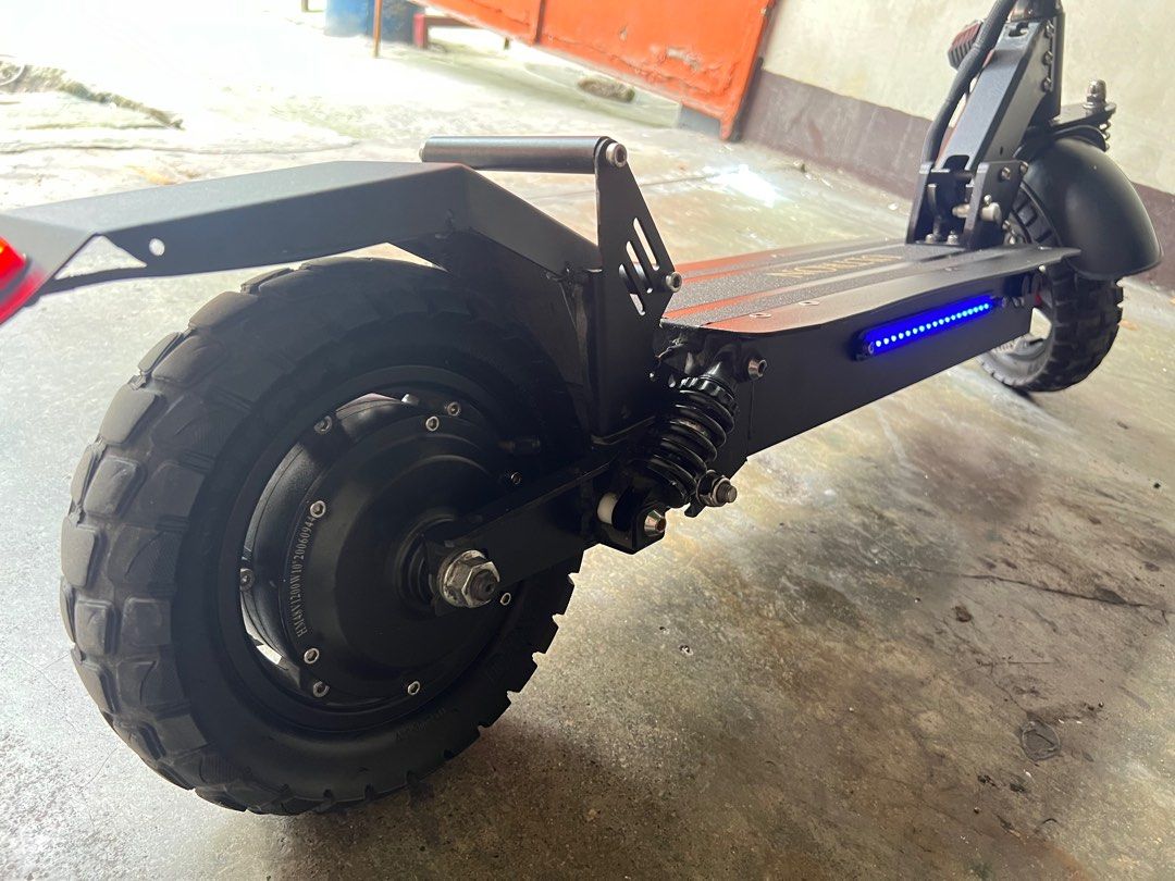 Ultron Mini V2, Sports Equipment, Sports & Games, Skates, Rollerblades ...